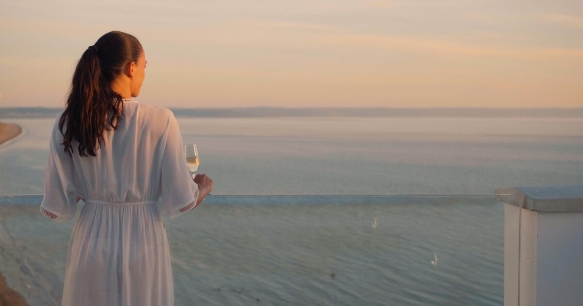 Good Spa Guide | Best spas for a glass of bubbles