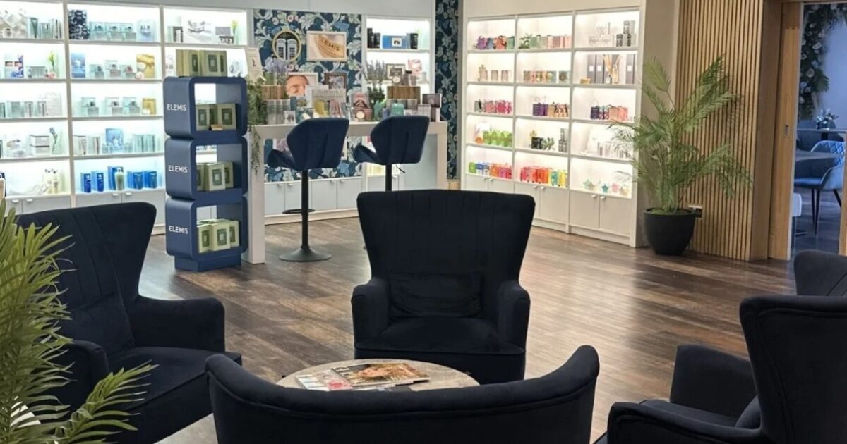 Good Spa Guide | Stylish Spy tries an Elemis Rose Signature Ritual